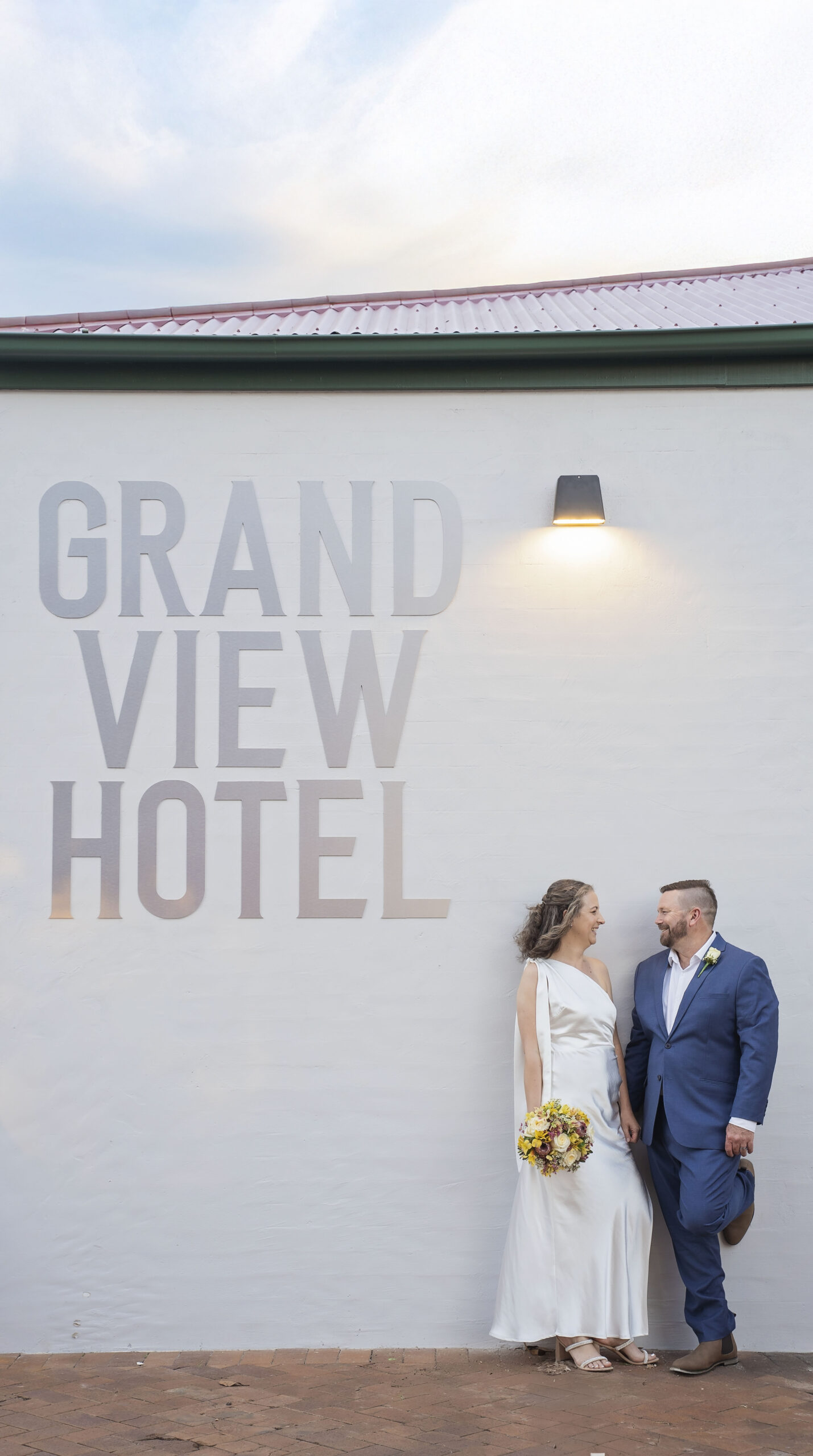 Romantic vibes and coastal love at the Grand View Hotel